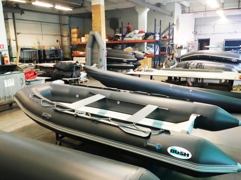 CLASSIC TENDER | Bush Boats